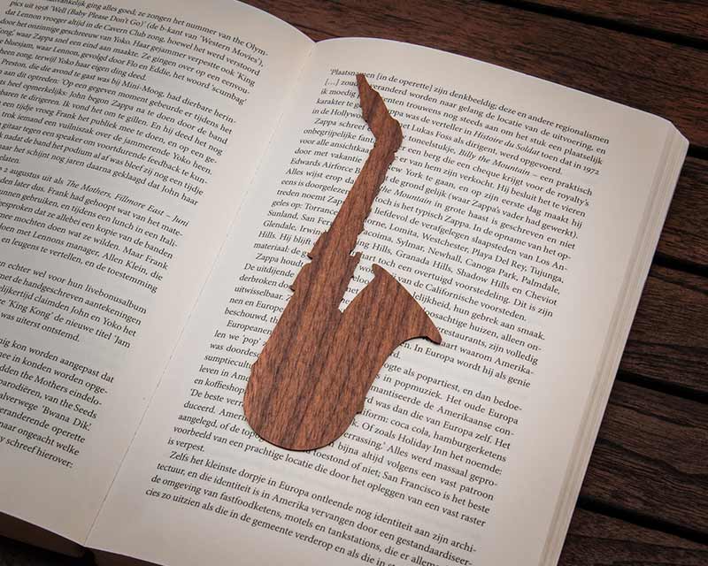 Bookmark Saxophone - Walnut - Wooden Amsterdam