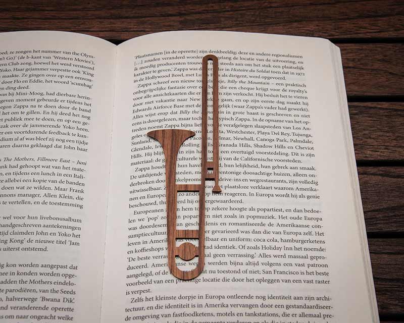 Bookmark Trombone - Walnut - Wooden Amsterdam